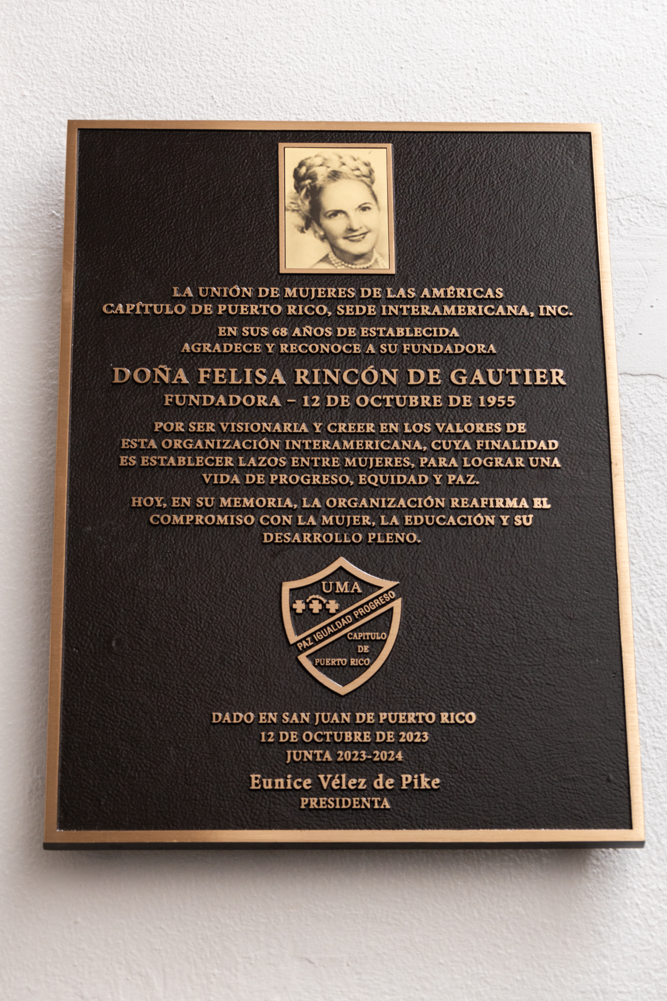 Tarja develada por la UMA en la Casa Museo Felisa Rincón de Gautier ...